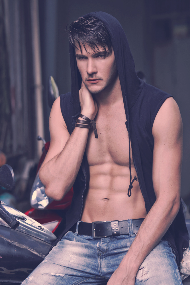 Arthur Jablonski by Jason Oung | Brazilian Male Model