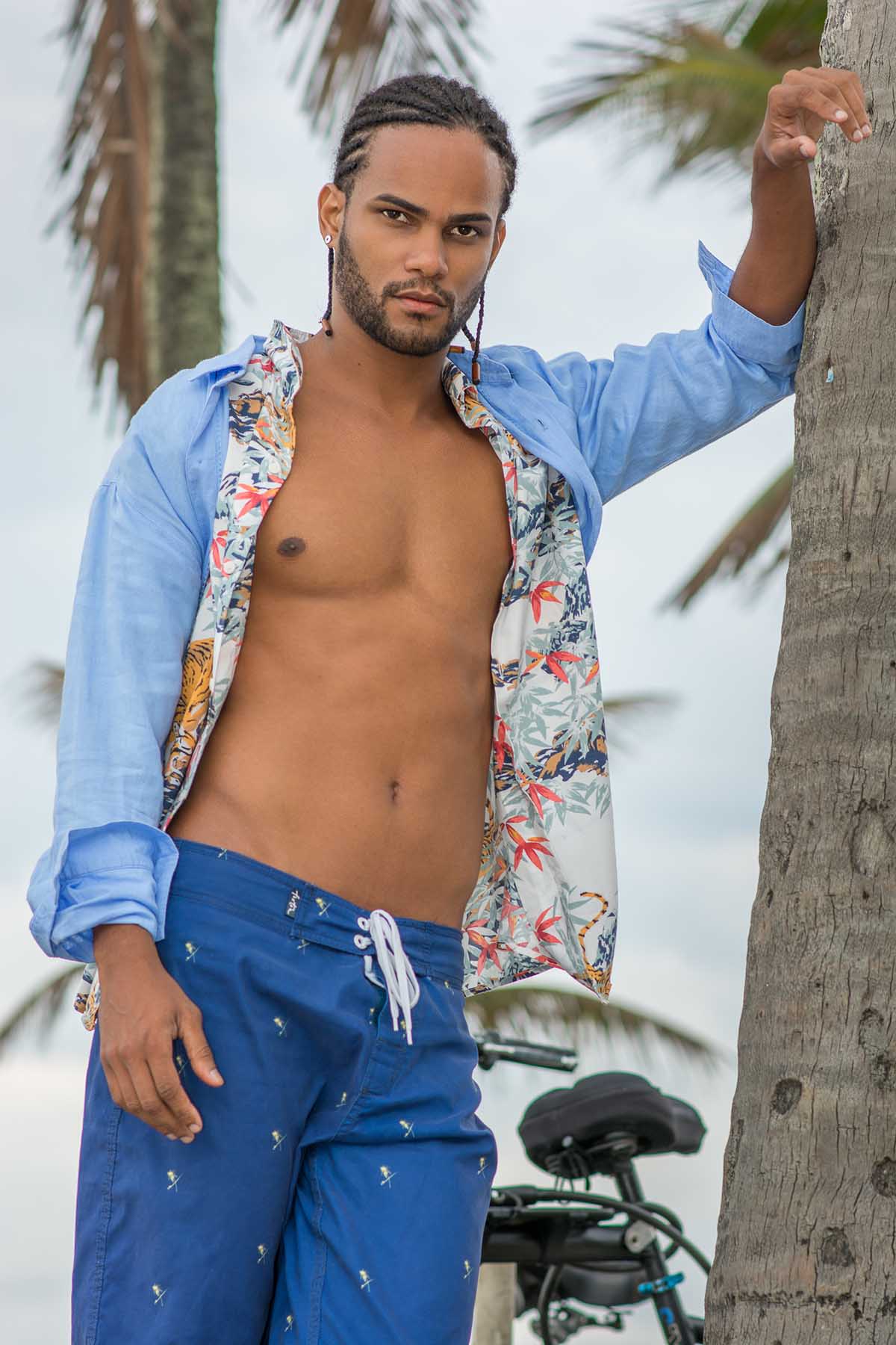Hugo Cortes by Carlos Andrés Montoya | Brazilian Male Model
