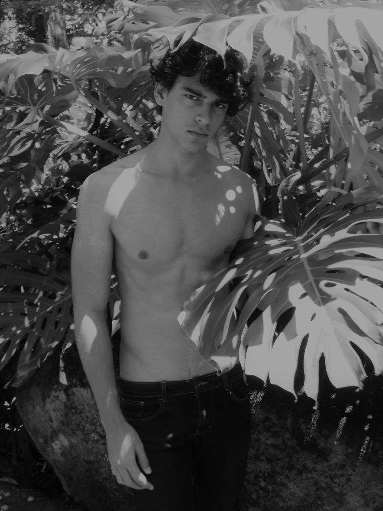 Gabriel Victor by Sergio Mattos | Brazilian Male Model