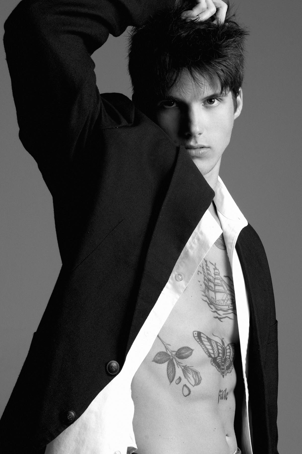 Gabriel Tavares by Hudosn Rennan | Brazilian Male Model