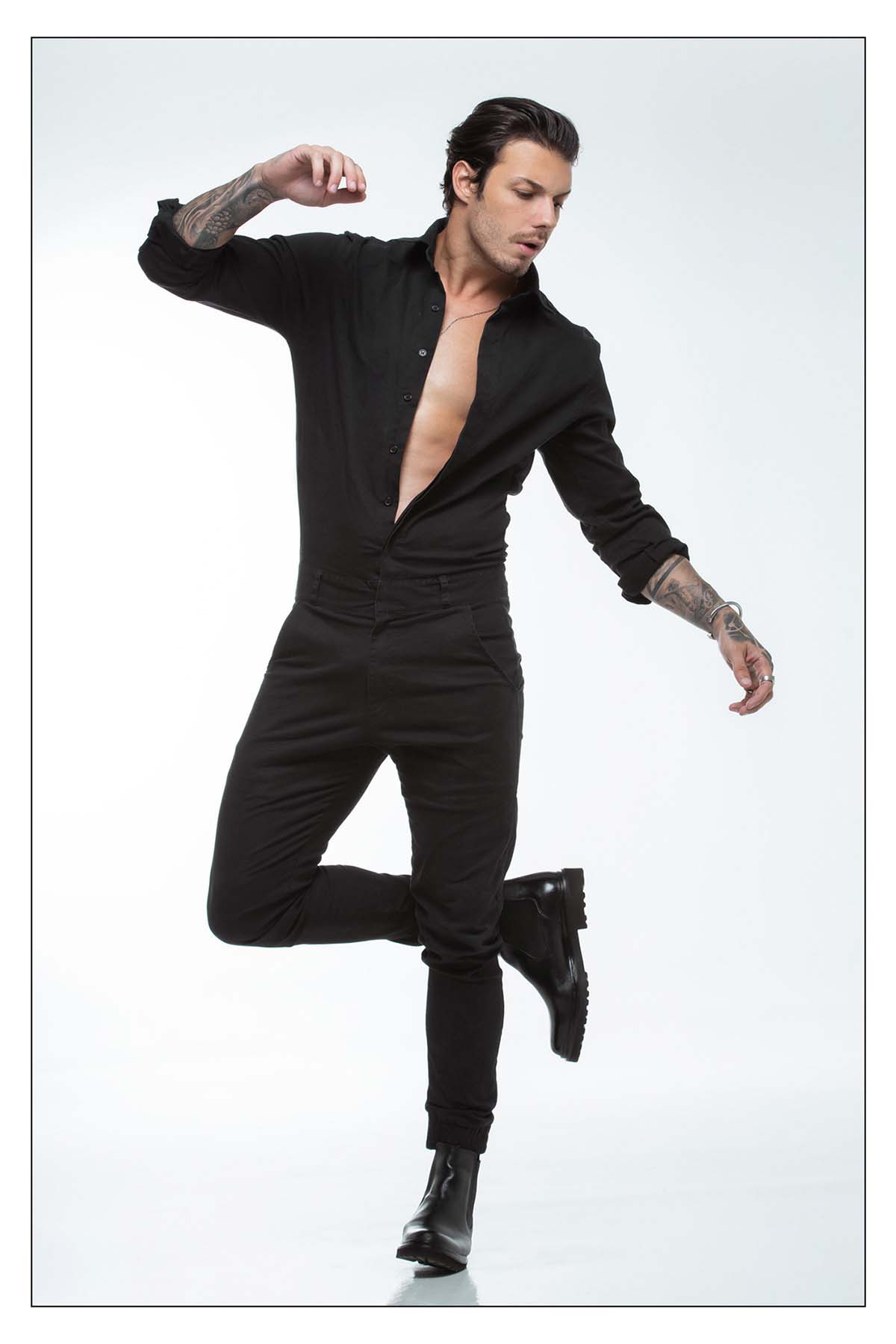 Leo Xavier by Danilo Friedl | Brazilian Male Model